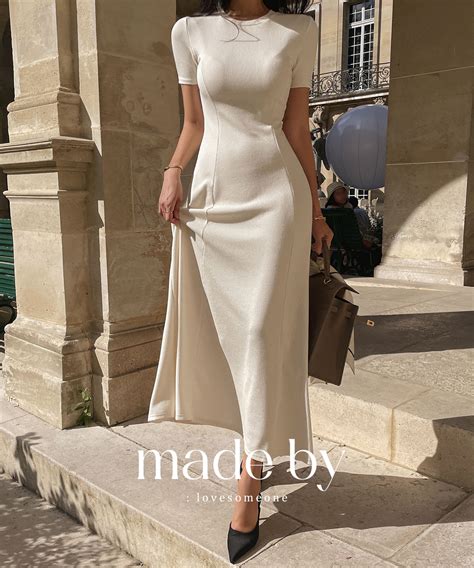 러브썸원 Made 꾸안꾸 라운드넥 골지 스판 플레어 롱 원피스