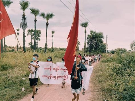 လက်ပံတောင်းတောင် ဒေသ လူထု သပိတ် စစ်ကြောင်း အကြမ်းဖက် စစ်အာဏာရှင် ချေမှုန်းရေး ချီတက် ဆန္ဒပ