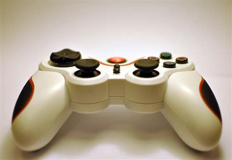 Enarxis Dynamic Media Introducing The All New Spartan Gear Ps3 Bluetooth Controller