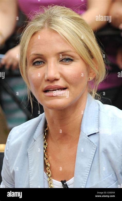 Cameron Diaz At Talk Show Appearance For Good Morning America Gma Celebrity Guests New York