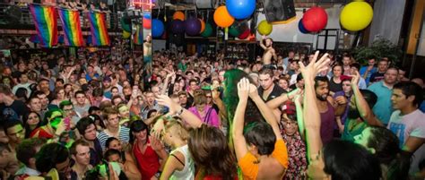 Discover The Best Gay Bars In Seattle For Lgbtq Queer And Trans