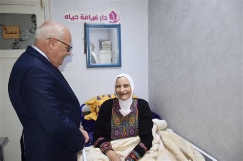 محافظ بورسعيد يحتفل مع الأمهات بمرور 4 أعوام على إنشاء دار المسنين صور