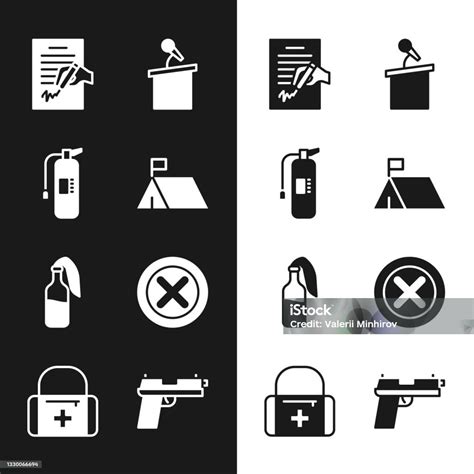 세트 항의 캠프 소화기 청원서 무대 스탠드 또는 트리뷴 칵테일 몰로토프 X 마크 크로스 서클 권총 총과 응급 처치 키트 아이콘 벡터 건강관리와 의술에 대한 스톡 벡터 아트