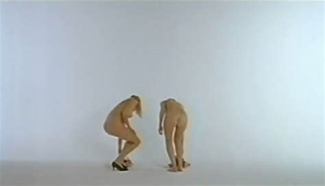 Agathe Teyssier Nue Dans À Ta Place