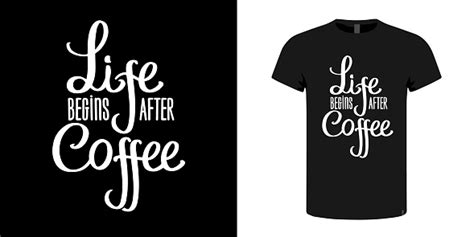 인용문 인생은 커피 프린트 및 포스터 티셔츠에 대한 영감으로 시작됩니다 카페와 상점을 위한 손글씨 레터링 요소 벡터 그림입니다 개념에 대한 스톡 벡터 아트 및 기타 이미지