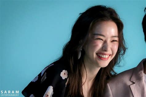 인디언 보조개 있는 연예인 방송 연예 꾸르