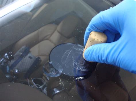 자동차유리 흠집 파임 깨짐 스톤칩복원