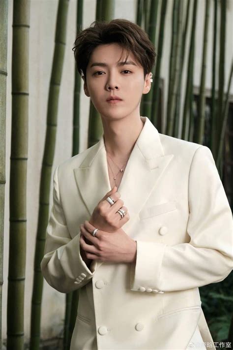 Pin De Hang Ngo En Luhan Fandom