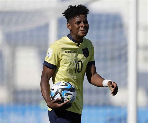 Nilson Angulo Solo Les Pido Que Sigan Confiando En Mí Que Yo Daré Todo Para El País