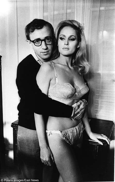 سکسی بودن زمانیکه اصلا مد نبود حدود 60سال پیش