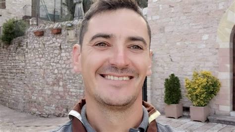 Почина млад баща на две деца пострадал при катастрофа след отнето предимство Новини бг