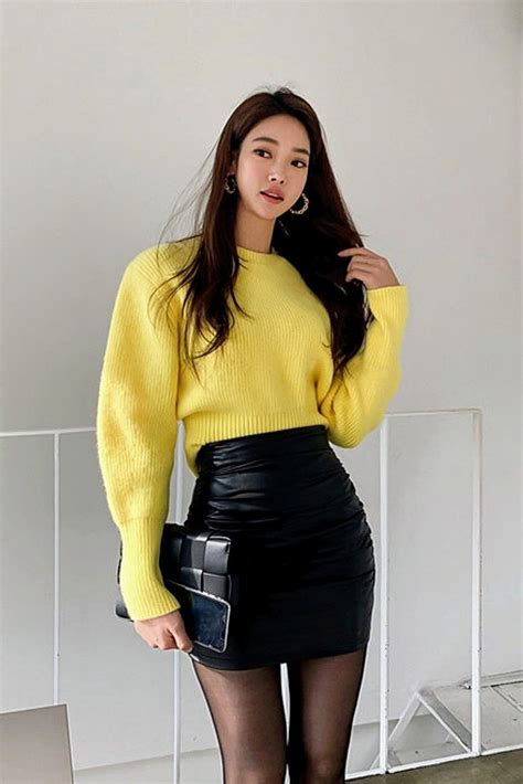 Pin By Ankker On Park Jung Yoon Mantzz Fashion Leather Skirt Skirts