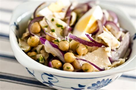Receita De Salada De Bacalhau Com Grão De Bico Recepedia