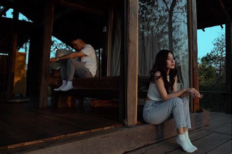 Fearful Avoidant Vs Dismissive Avoidant How To Tell The Difference By Kelly On Attachment