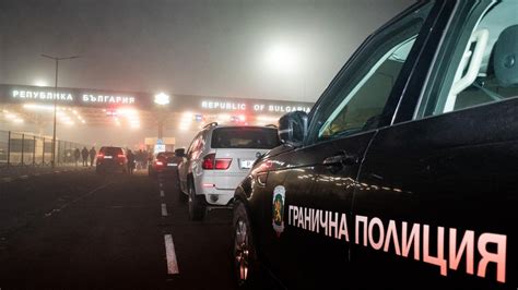 Трафикът на излизащите от страната товарни автомобили на граничните пунктове „Капитан Андреево