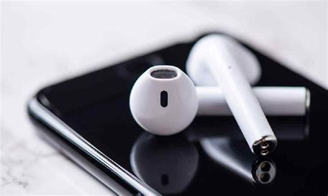 Rekomendasi Wireless Earbuds Terbaik Tahun