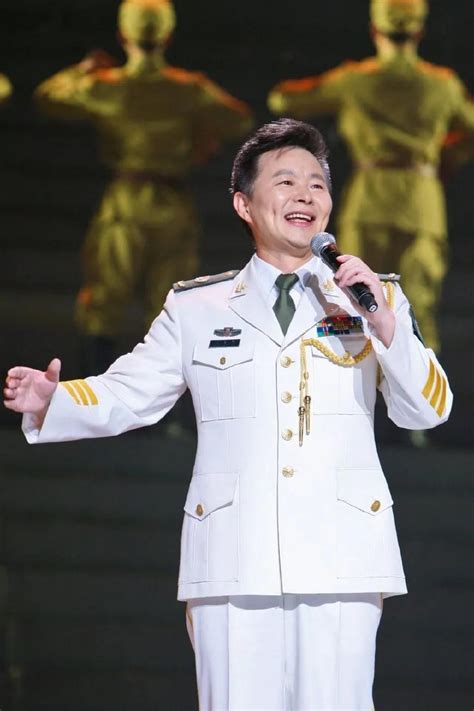 Singing In The West Wang Hongwei Became Famous In One Fell Swoop A