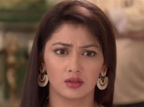Kumkum Bhagya Spoiler Finally Pragya Exposes Alia Abhi Reacts Filmibeat