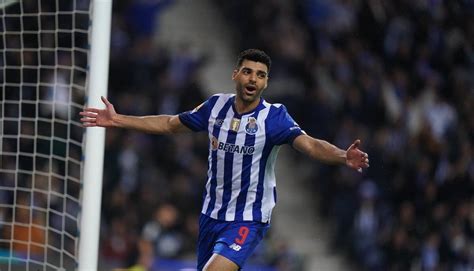 مهدی طارمی و ۶۰ سالگی پرسپولیس؛ همه چیز را از این باشگاه دارم عکس