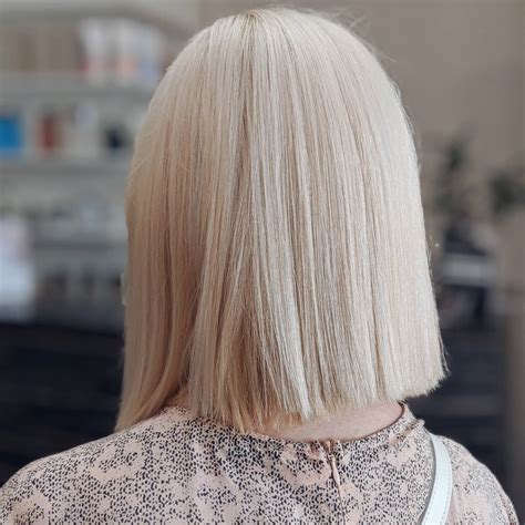 Покриття нігтів гель-лаком у Львові: 76 майстрів, 288 салонів — Ціна ...