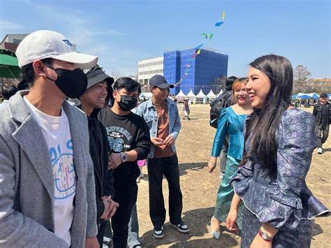 ស្ថ ស្ថានឯកអគ្គរាជទូតកម្ពុជាប្រចាំសាធារណរដ្ឋកូរ៉េ 캄보디아대사관