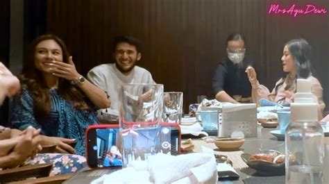 Wulan Guritno Pamer Pacar Berondong Ke Rekan Selebriti Sabda Ahessa Dihujani Pertanyaan Ini