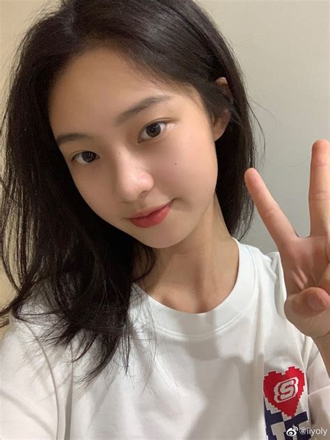 Pin By Casual On Hair Casual Girl Ulzzang Korean Girl Ulzzang Girl