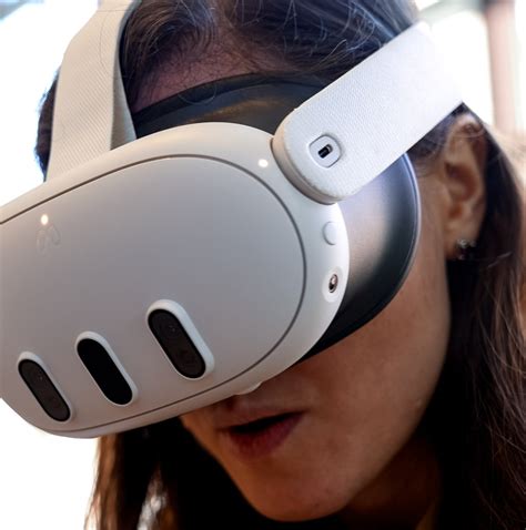 Heres Why Meta Is Shutting Down Echo Vr The Verge