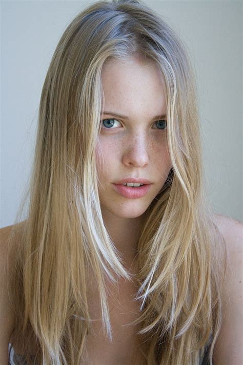 Photo Of Fashion Model Molly Kucera Id 306857 Models The Fmd