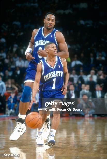 Hornets Muggsy Bogues Photos And Premium High Res Pictures Getty Images
