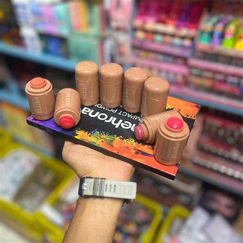 رژگونهرود لوازمآرایشیفانتزیدخترانه لوازمآرایشیفانتزیکیوت