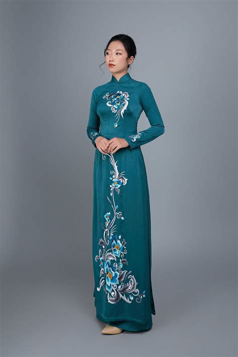 Womens Ao Dai Dress Vietnamese Traditional Long Dress High Quality T