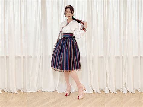 색동과 양단을 담은 Two Way 한복 Set Up 텀블벅 크리에이터를 위한 크라우드펀딩