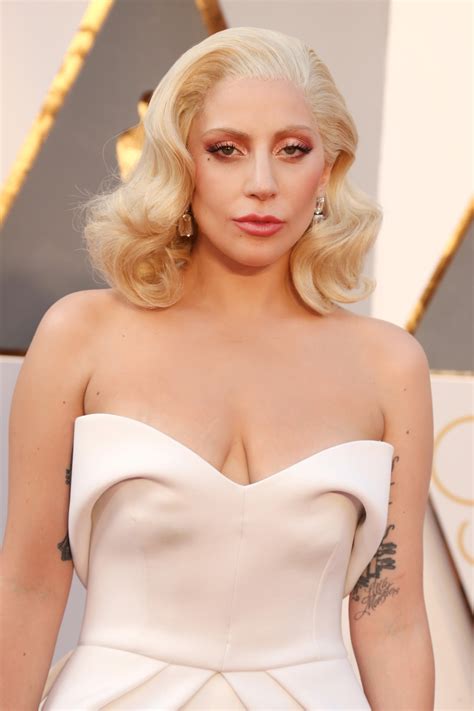 Lady Gaga S Beauty Evolution Teen Vogue