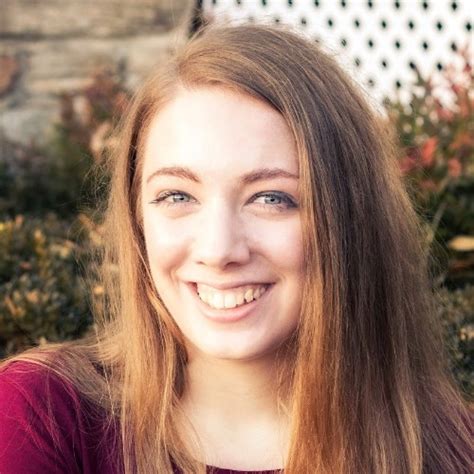 Danielle Wendt Warehouse Associate Thriftbooks Linkedin