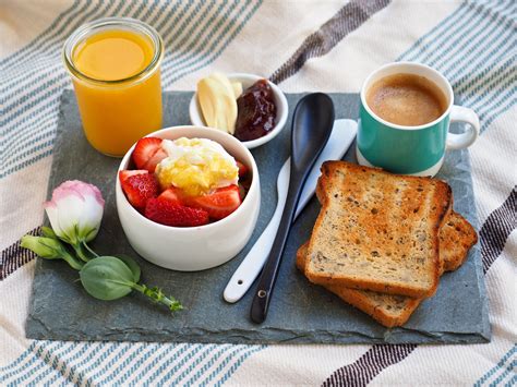 Plantilla De Ticket De Desayuno Para Graduacion I