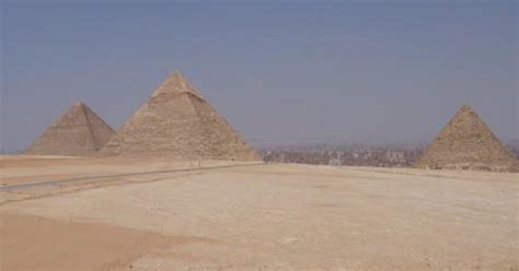 이집트 피라미드 디지털 가이드 나온다관광 서비스 개선