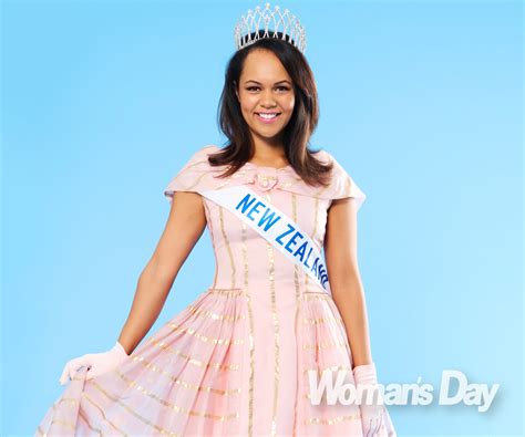 800 Words Star Cian Elyse Whites Tribute To Kiwi Beauty Queens