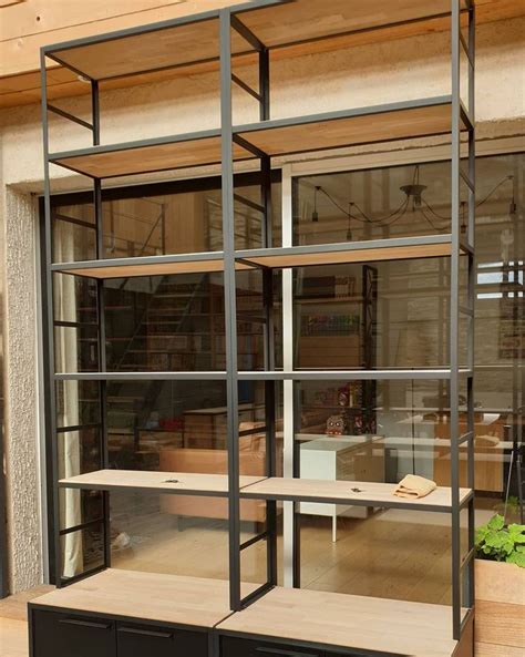 Mobilier Industriel Moderne