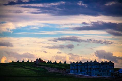 草原标志性建筑敖包图片素材 草原标志性建筑敖包设计素材 草原标志性建筑敖包摄影作品 草原标志性建筑敖包源文件下载 草原标志性建筑敖包图片素材下载 草原标志性建筑敖包背景素材 草原标志性建筑敖包