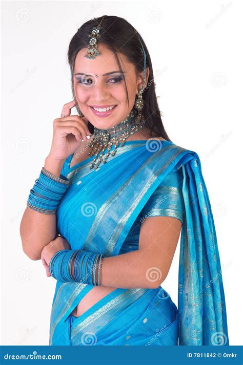 Ragazza Indiana In Sari Con L Espressione Di Pensiero Fotografia Stock Immagine Di Sari Nero