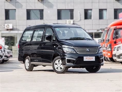 菱智整车外观外观图片菱智 2022款 M5l 16l 实用型 7座6895721太平洋汽车网