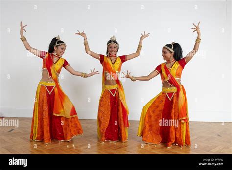 Indian Dance Moves
