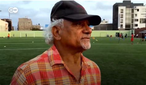Morreu Djédji Fundador Da Escola De Futebol Epif Eis A Sua História