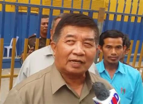 ជម្លោះមេដឹកនាំឥស្លាមពីរនាក់ លោកអូស្មាន់ហាស្សាន់ប្តឹងទារ១លានដុល្លារ