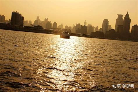 黄浦江与一群人《江湖郎中》作者邵明 知乎