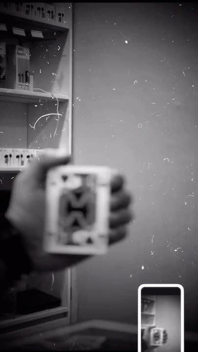 اتحداكو ان حد عرف الكارت اللي ف ايد الراجل😱 Youtube