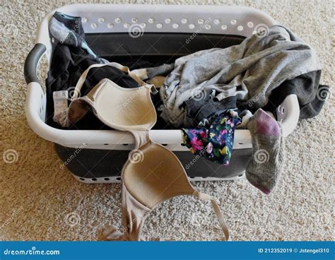 Dirty Women`s Laundry In Basket Stock Image Image Of Chores Dirty