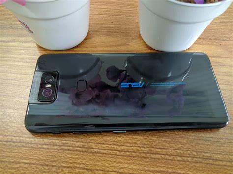 Review ASUS Zenfone 6 ZS630KL HP Unik Dengan Kamera Flip