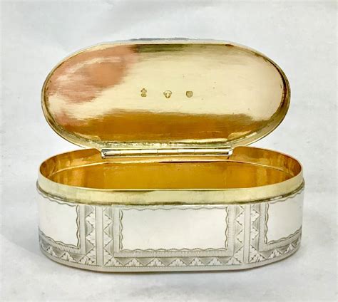 Proantic Boîte à Priser Louis Xvi Ath 1789 Argent Massif Et Verme